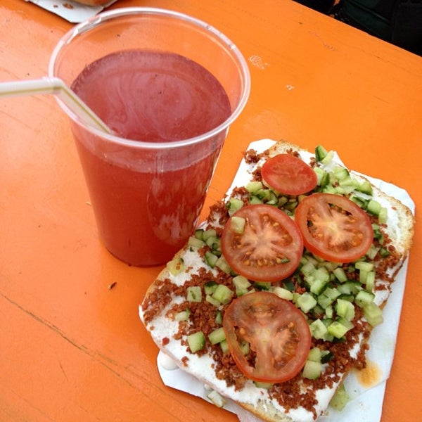 Kobuci Kert - Fo tér - Budapest, Budapest