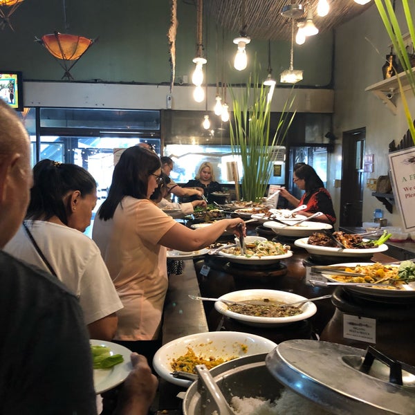 Bale Capampangan - Filipino Restaurant