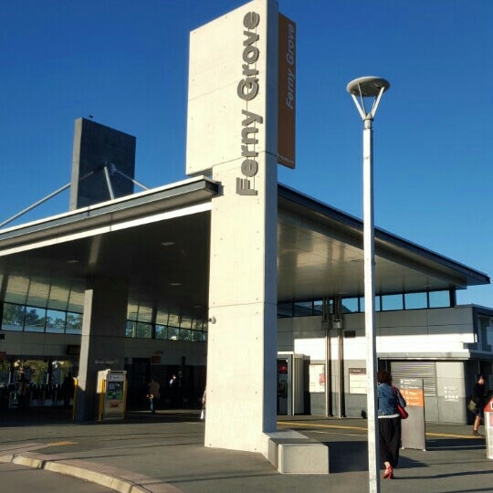 Ferny Grove Railway Station - Ferny Grove, QLD