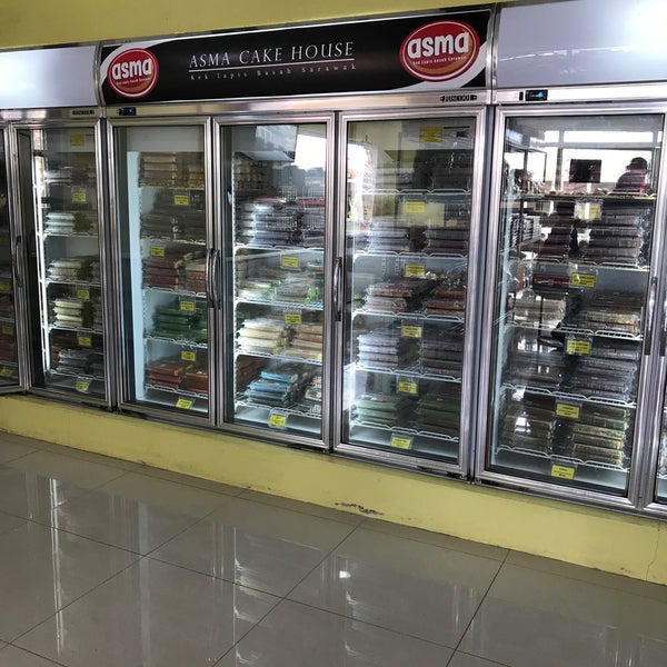 Asma Cake House (Kek Lapis Basah Sarawak) - Bakery in Kota Samarahan