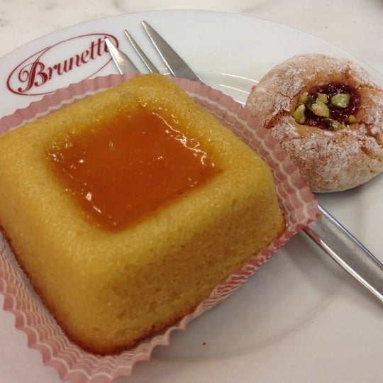 Brunetti - Café in Melbourne