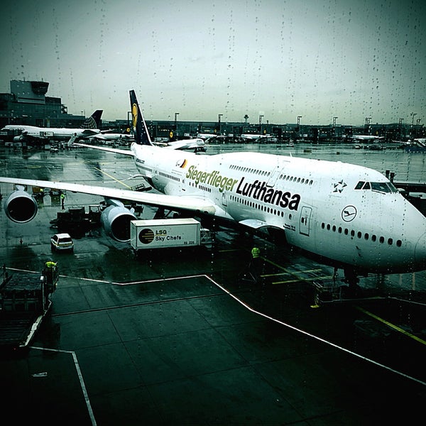 Lufthansa Flight LH 422 - Plane in Frankfurt