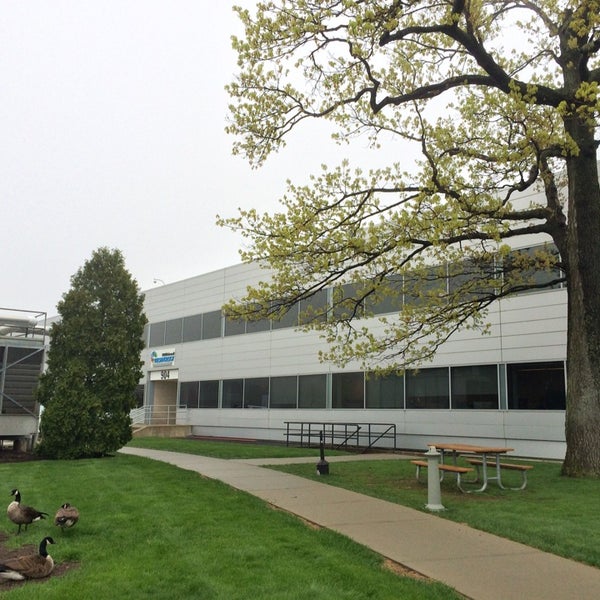NBCUniversal Technology Center - Office in Englewood Cliffs Campus