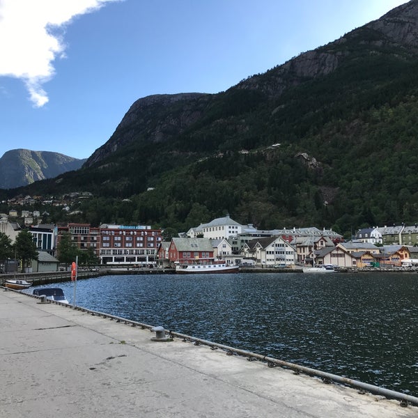 Odda - City