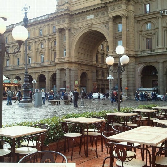 Caffè Gilli - Café in Firenze