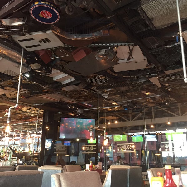 BOLIBAR Burger Bar & Bowl - Zona Esmeralda - 7 tips de 302 visitantes
