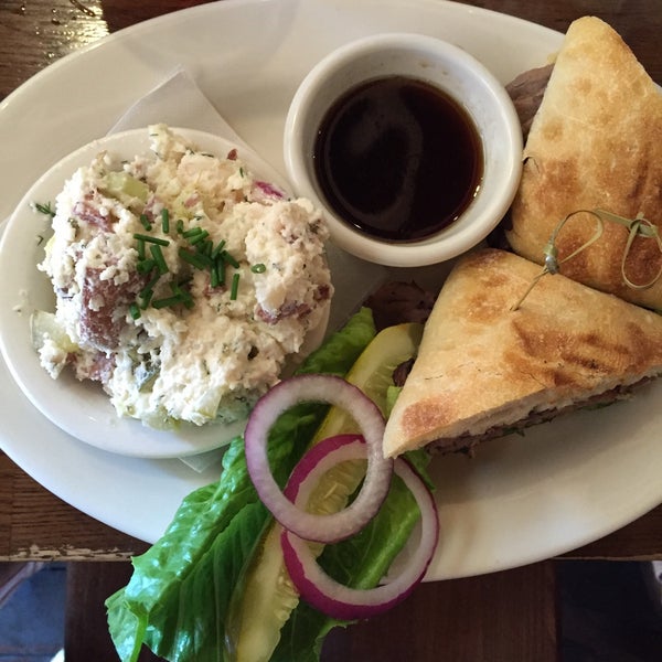 Heyday Cafe - 325 Main St