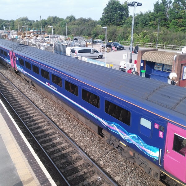 Patchway Railway Station (PWY) - Train Station