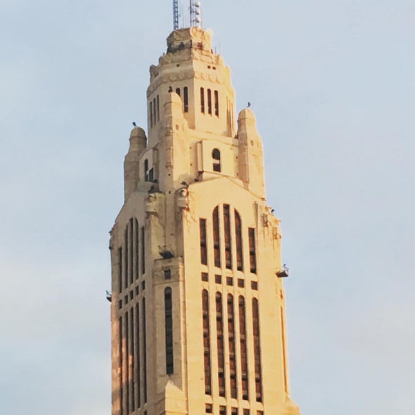 LeVeque Tower - Building in Uptown District