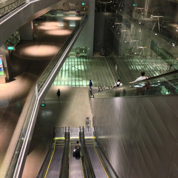 Changi Airport MRT Station (CG2)