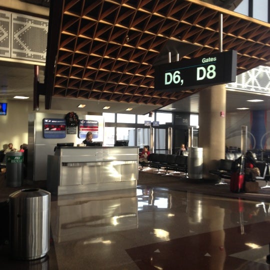 Gate D6 - Sky Harbor - Concourse D, Terminal 4