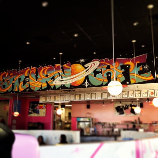 Saturn Cafe - Vegetarian / Vegan Restaurant in Central Santa Cruz