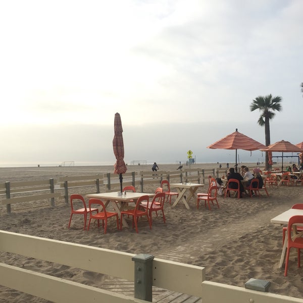 Photos at Back on the Beach Cafe - Breakfast Spot in Santa Monica