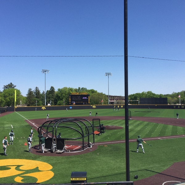 Duane Banks Baseball Stadium - College Baseball Diamond