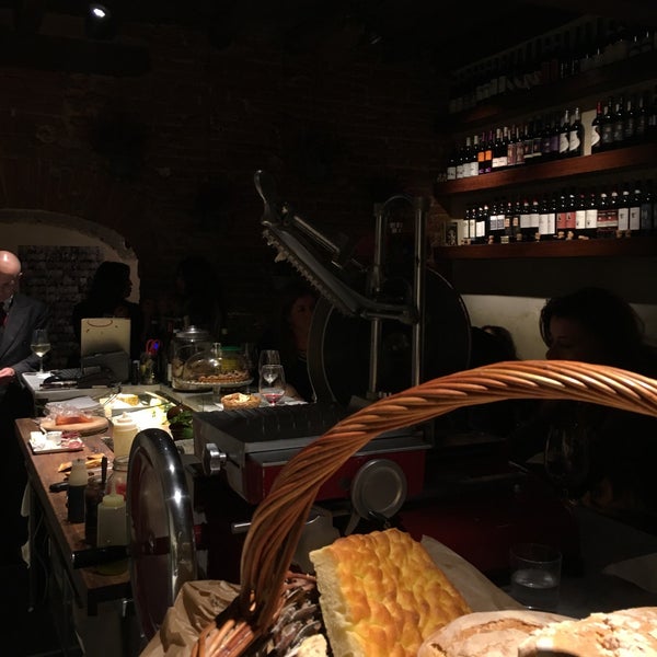 Il Santino - Oltrarno - 16 tips from 327 visitors