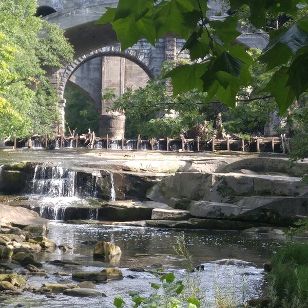 Berea Falls - River in Berea