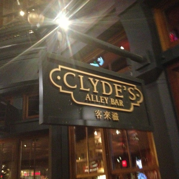 Clyde's of Gallery Place - Chinatown - Washington, D.C.