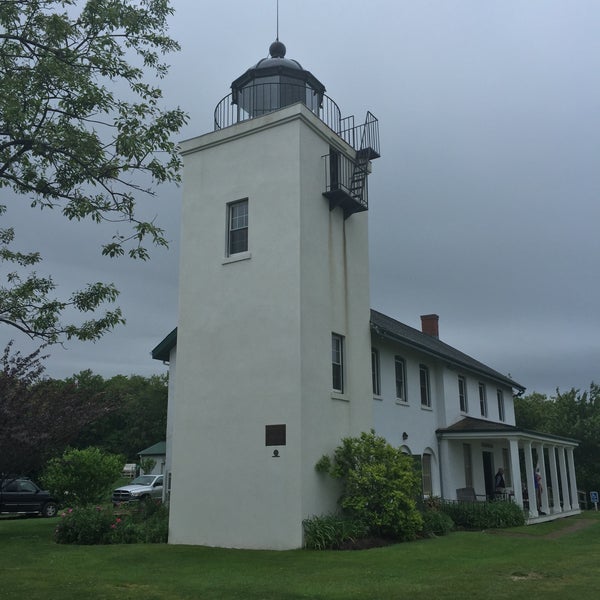 Horton Point Lighthouse - Lighthouse