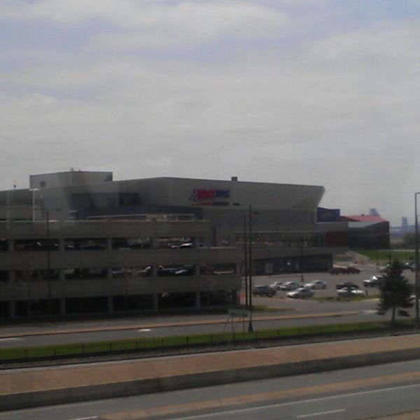 Duluth Entertainment Convention Center (DECC) - Downtown Duluth ...