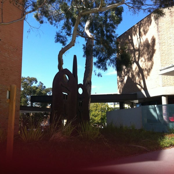 University of Tasmania (UTAS) - Dobson Rd.