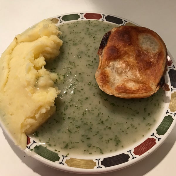 L Manze - Pie Shop in London