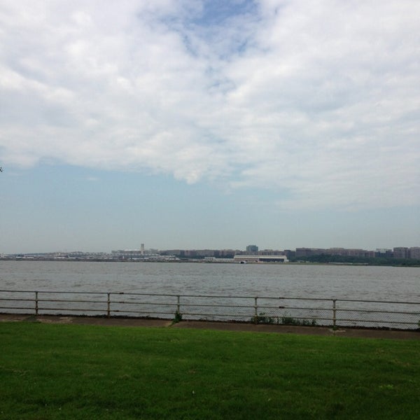 Hains Point - Southwest Washington - 19 tips from 2146 visitors