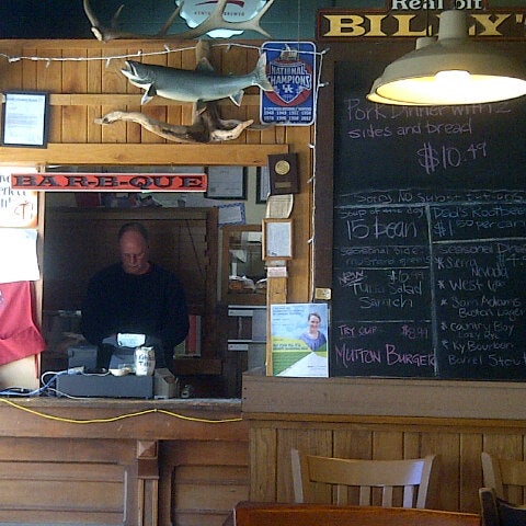 Billy's Bar B Q - 16 tips from 575 visitors