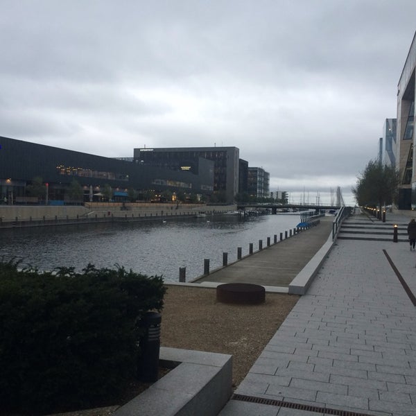 Waterfront Shopping - Shopping Mall in Hellerup