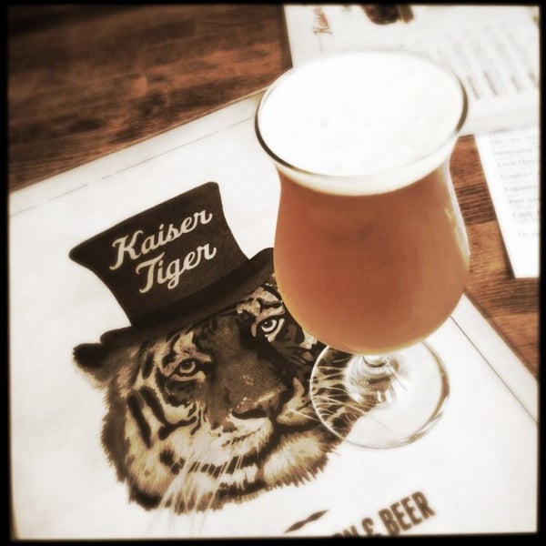 Kaiser Tiger - Gastropub in West Town