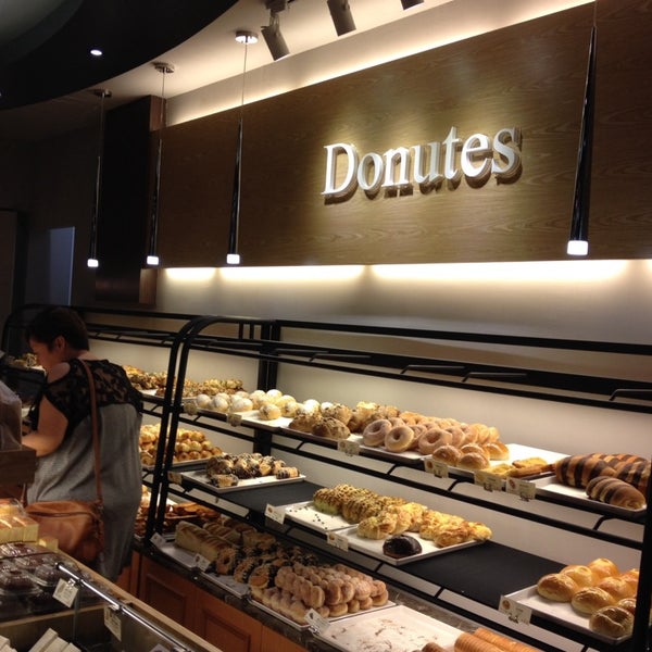 Donutes Coffee & Bakery (多那之咖啡) - 104 tips from 5779 visitors