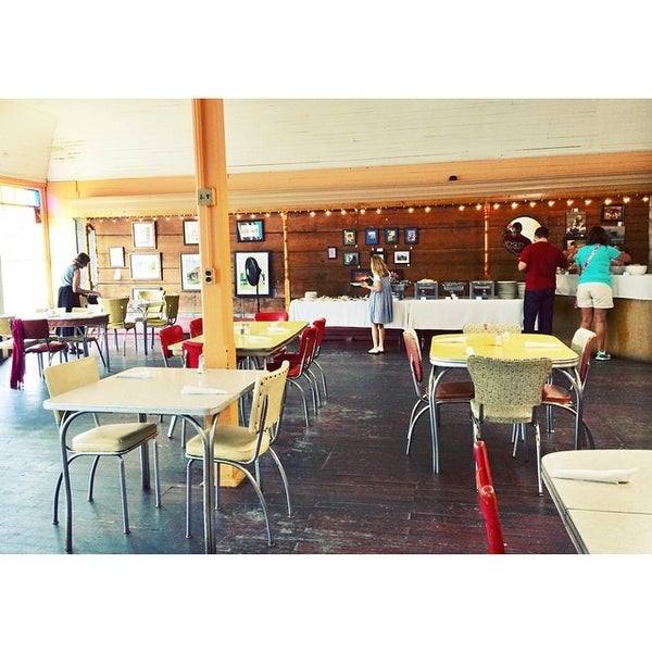 Juniper - American Restaurant in Ridge Spring