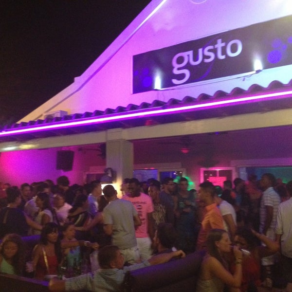 Gusto - J.E. Irausquin Blvd