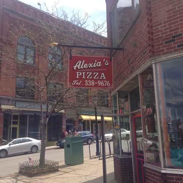 Alexia's Pizza - 4 tips from 104 visitors