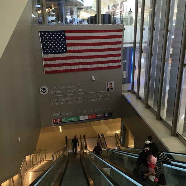 Us Customs Los Angeles
