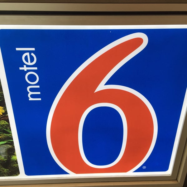 Motel 6 - 2 tips