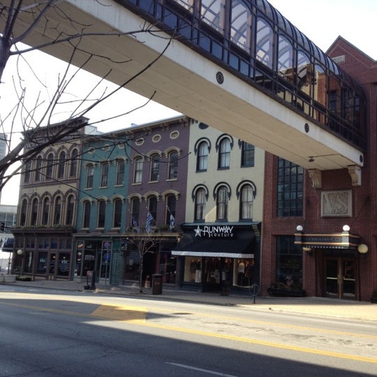 Victorian Square - Downtown Lexington - Lexington, KY