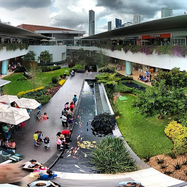 Centro Comercial Andares - Puerta de Hierro - 601 tips from 47607 visitors