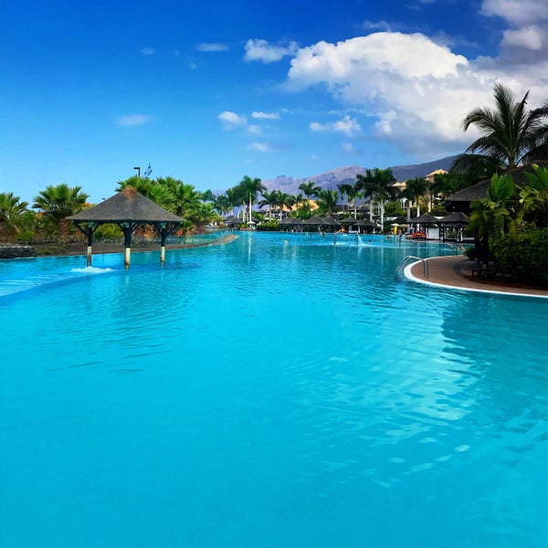 Red level Palacio de Isora - 4 tips from 132 visitors