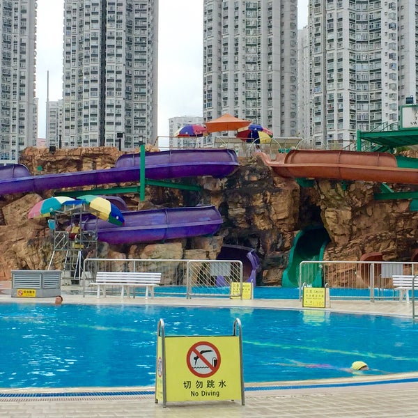 Tin Shui Wai Swimming Pool 天水圍游泳池 - 天水围 - Tin Shui Wai, Yuen Long District