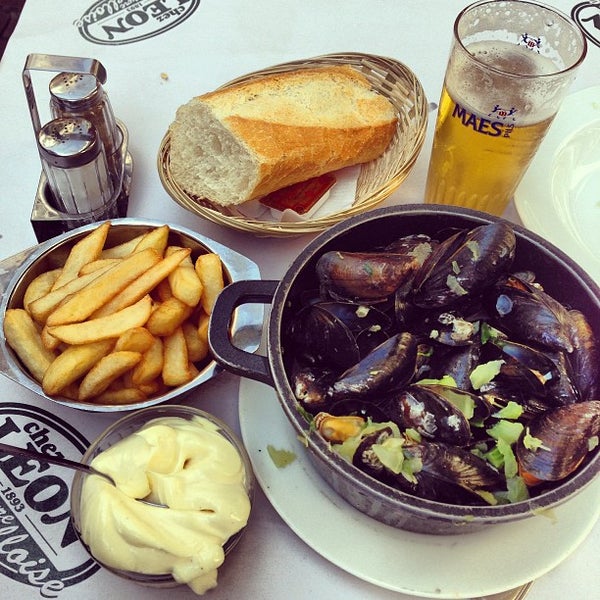 Chez Léon - Belgian Restaurant in Brussels