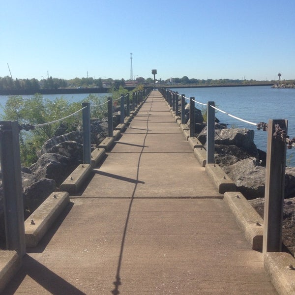 The Mile Long Pier - 3 tips from 107 visitors