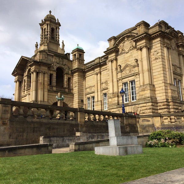 Cartwright Hall - Museum in Bradford