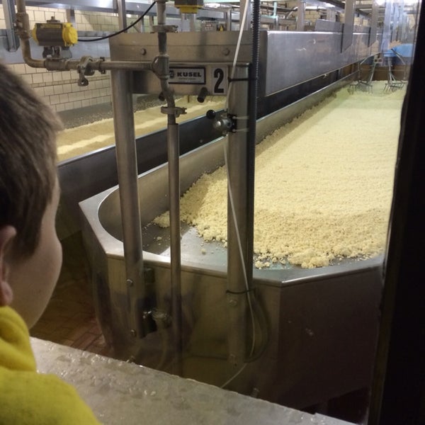 Kalona Cheese House - Cheese Shop in Kalona