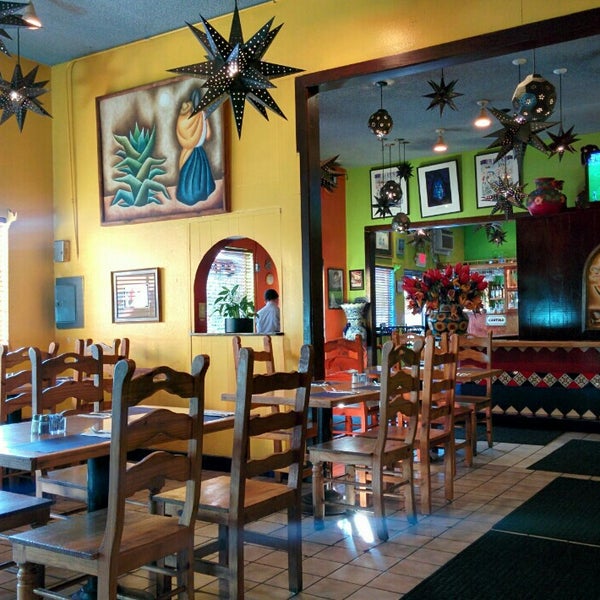 La Fiesta Restaurant - Old Mountain View - 56 tips