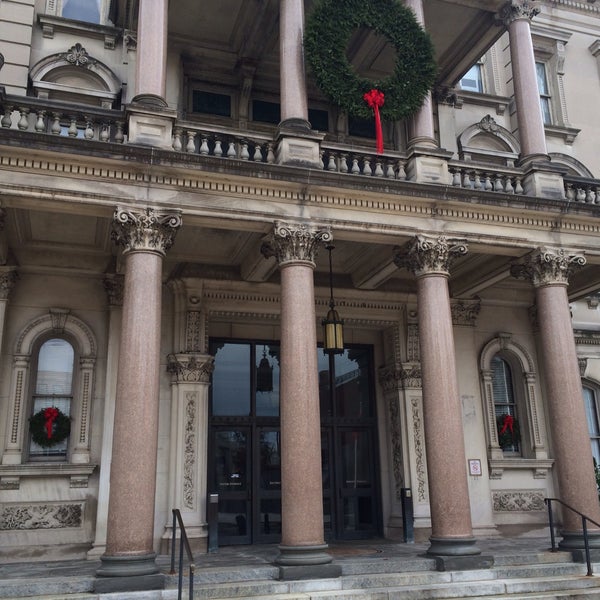 NJ State Capitol - Capitol Building in Downtown Trenton