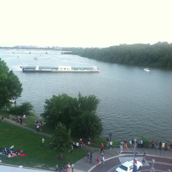 Embassy of Sweden - Embassy / Consulate in Georgetown