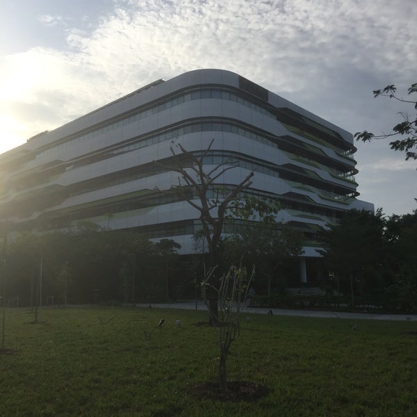 Singapore University of Technology & Design (SUTD) - University in Tampines