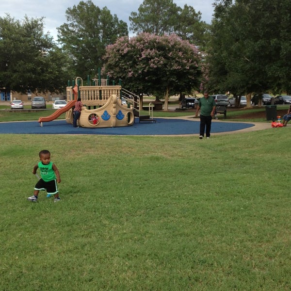 Compton Park - 2 tips from 86 visitors