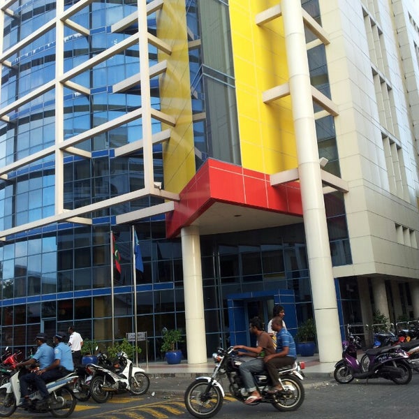 Maldives Customs Building - މާލެ, Maale