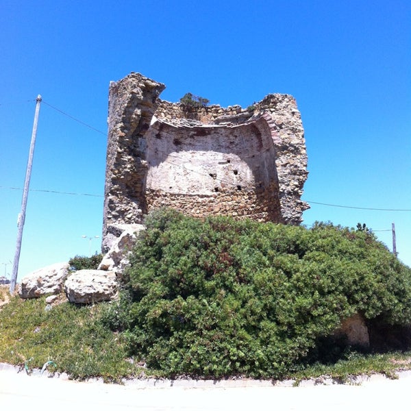 Torre Quebrada de Guadiaro - Historic Site in Torreguadiaro